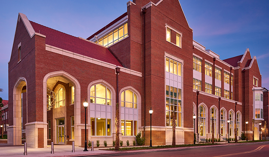 University of Florida - Joseph Hernandez Hall | www.skanska.ro